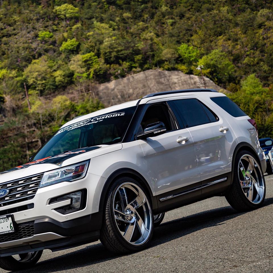 【Custom Car】FORD EXPLORER × RACE LINE - EXCARS-エクスカーズ/EXCEEDcustomz ...